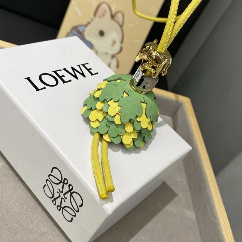 Real Loewe Ornaments