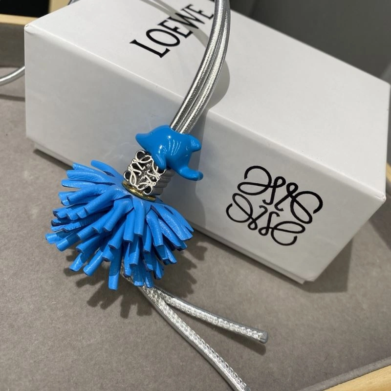 Exact replica Loewe Ornaments