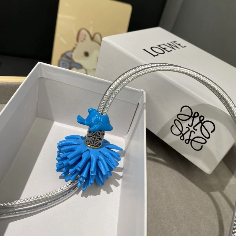 Exact replica Loewe Ornaments