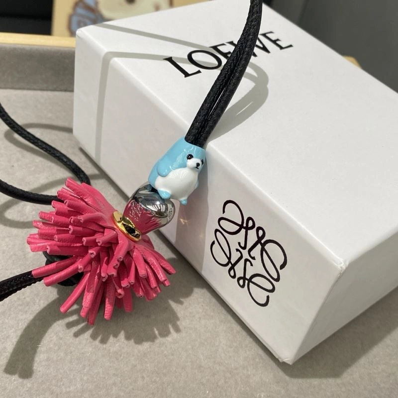 Top match Loewe Ornaments