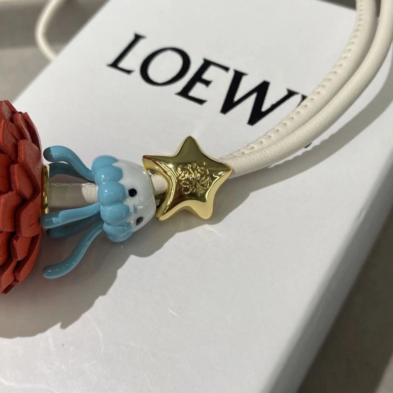 High accuracy Loewe Ornaments
