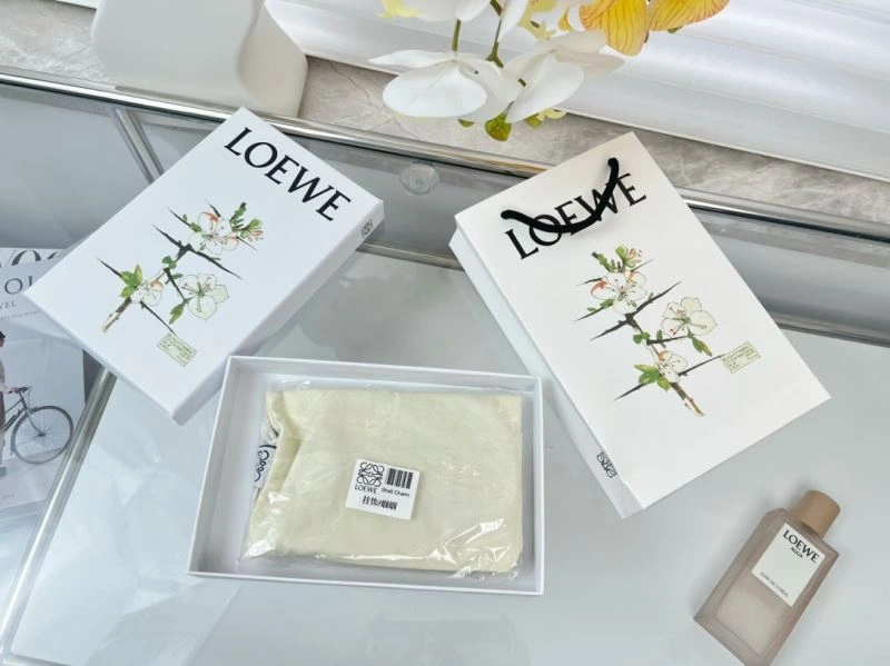 Original Loewe Ornaments