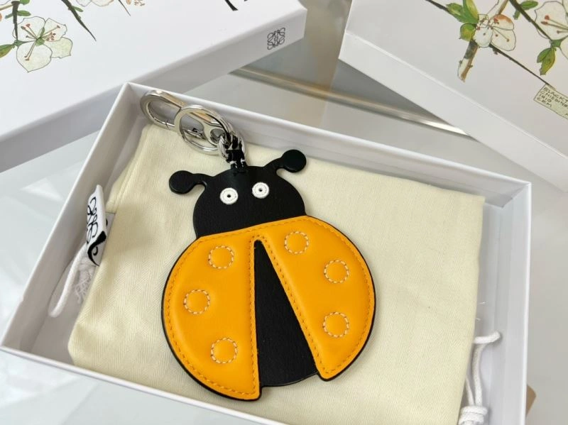 Loewe Ornaments