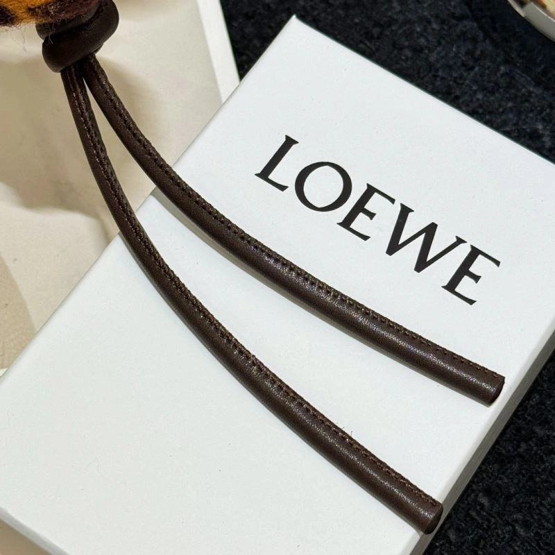 Economical Loewe Ornaments