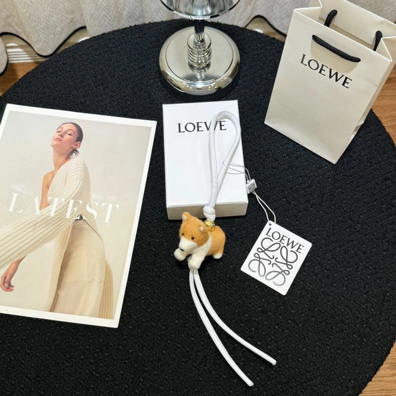 Economical Loewe Ornaments