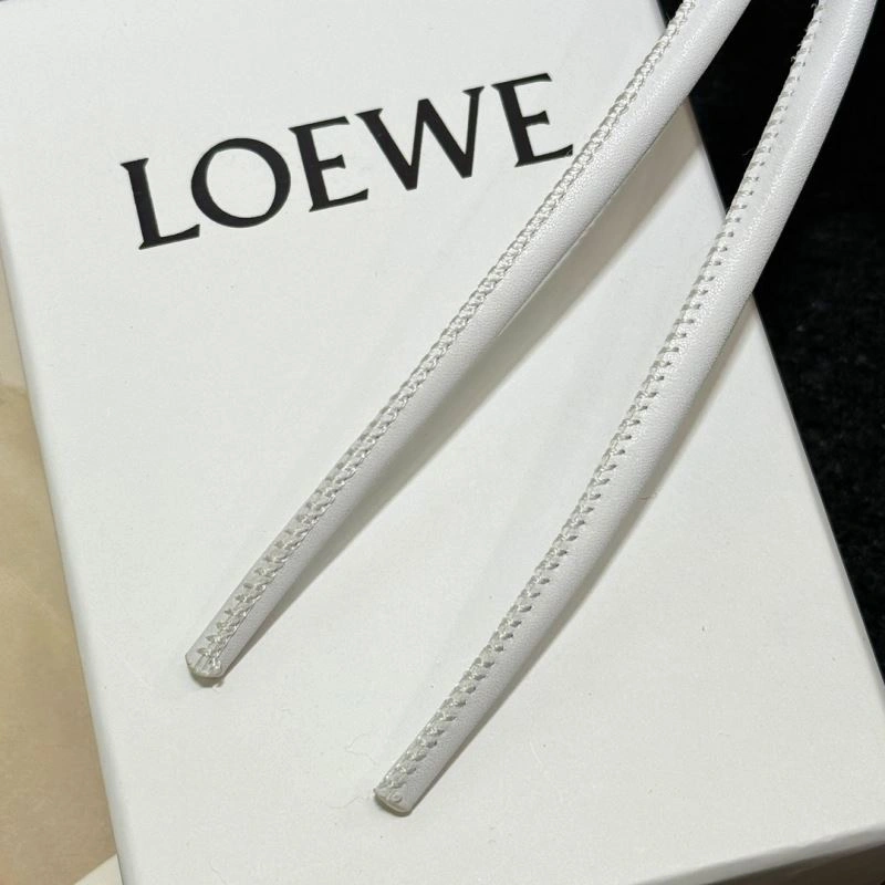 Economical Loewe Ornaments