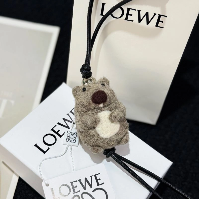 Accurate model Loewe Ornaments