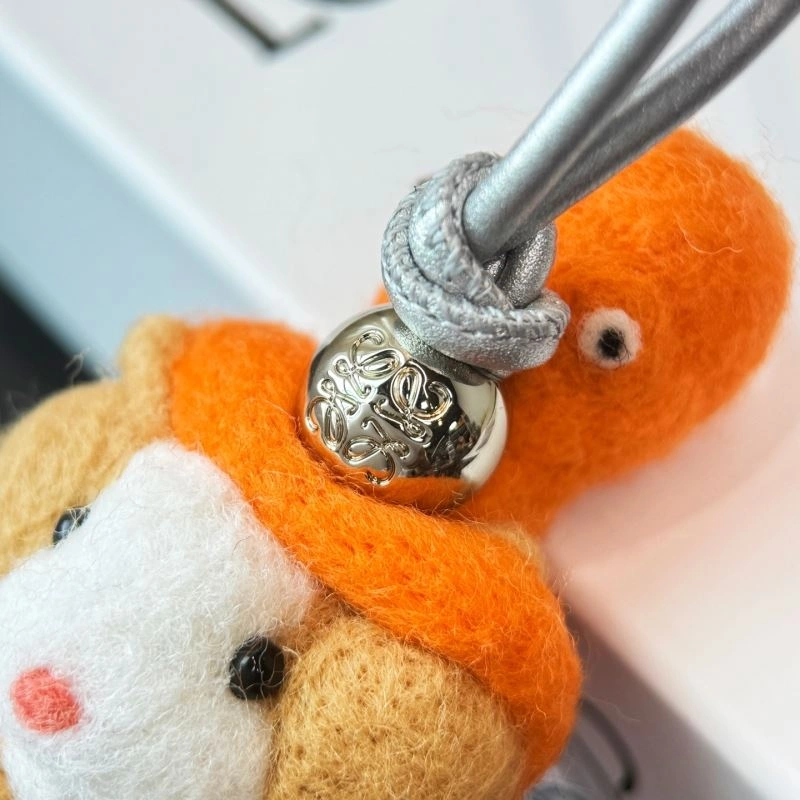 High accuracy Loewe Ornaments