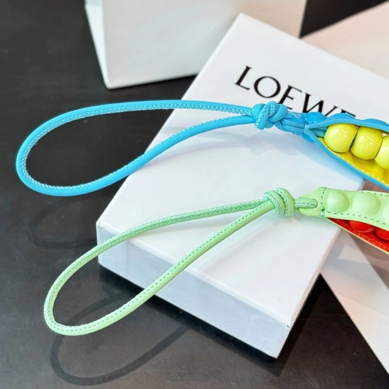 Budget-friendly Loewe Ornaments