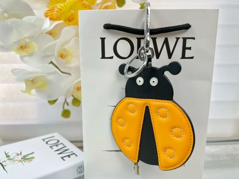 Budget-friendly Loewe Ornaments