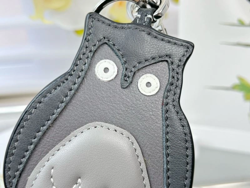 Bargain Loewe Ornaments