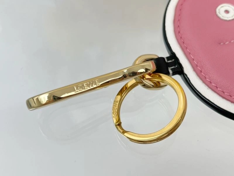 Accurate model Loewe Ornaments