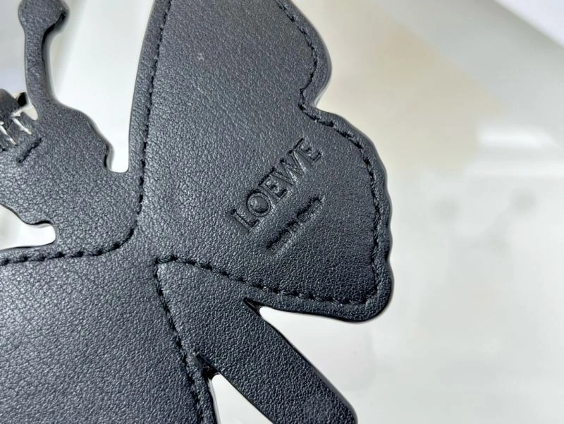 Mirror quality Loewe Ornaments