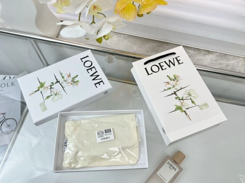 Brand-original Loewe Ornaments