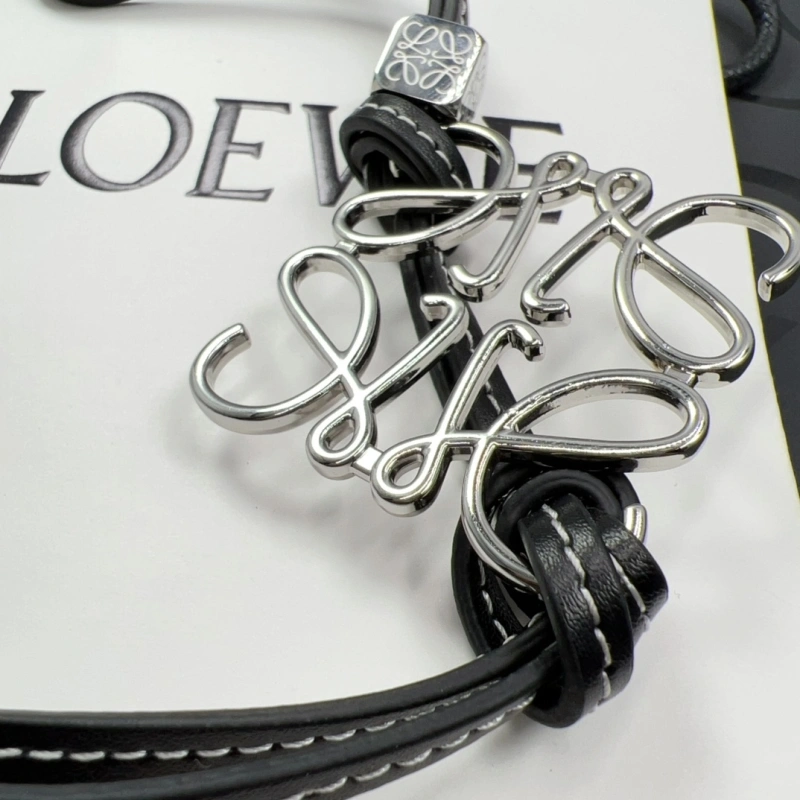 Affordable Loewe Ornaments