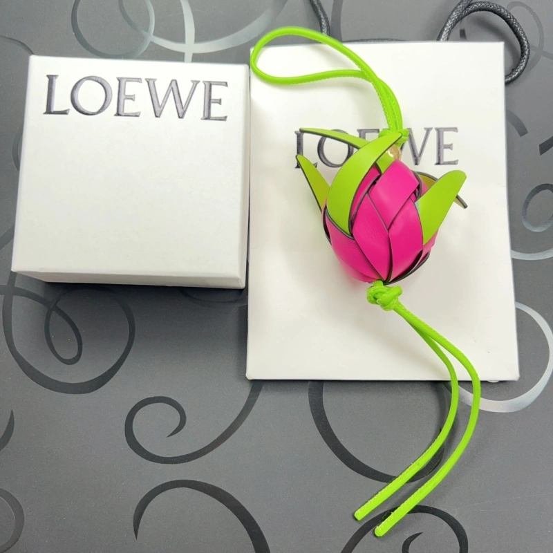Loewe Ornaments
