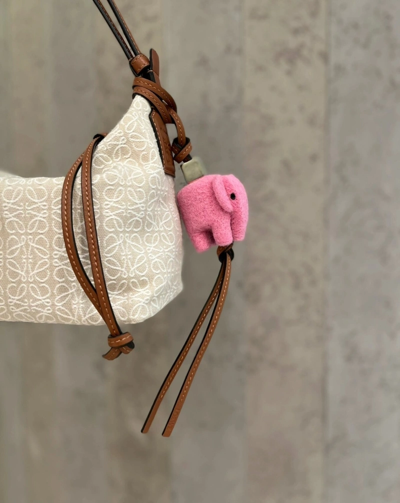 Real Loewe Ornaments