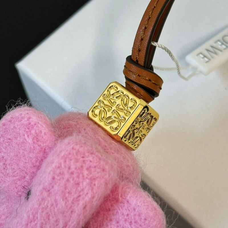 Real Loewe Ornaments