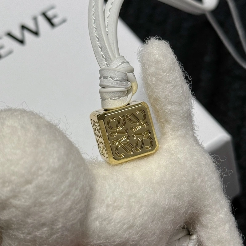 Official Loewe Ornaments