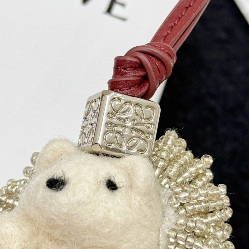 Economical Loewe Ornaments