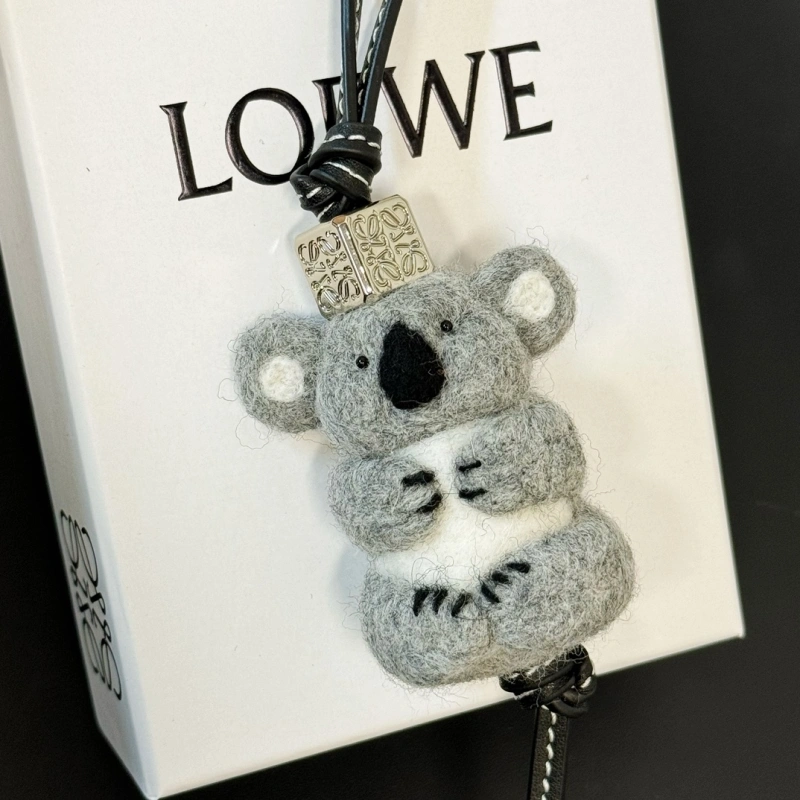 Inexpensive Loewe Ornaments