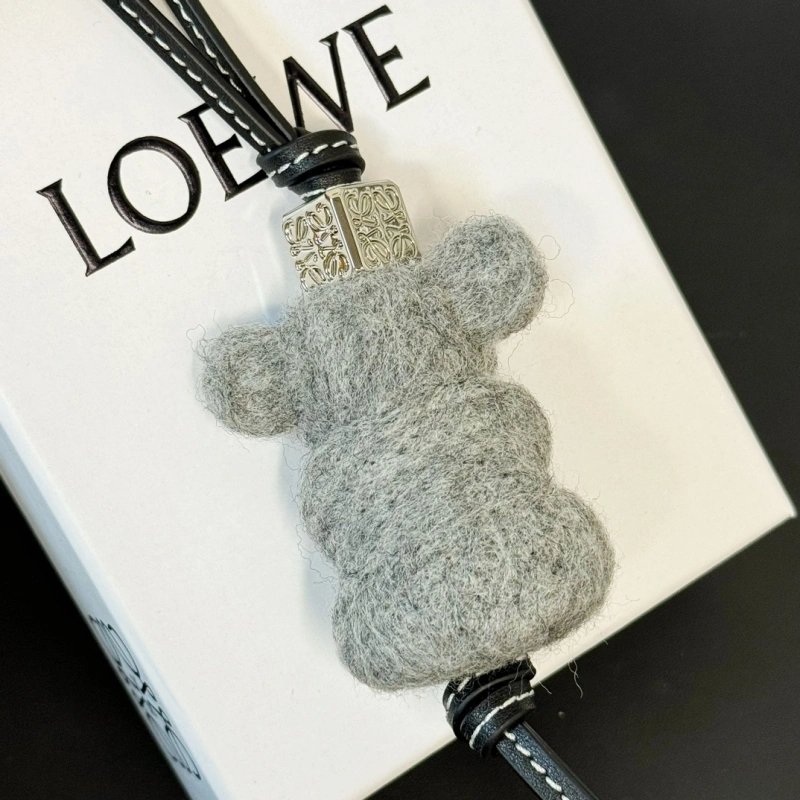 Inexpensive Loewe Ornaments