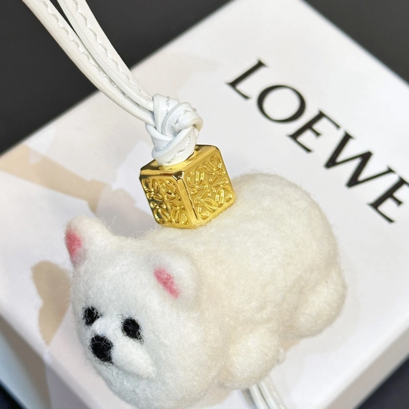 Budget-friendly Loewe Ornaments