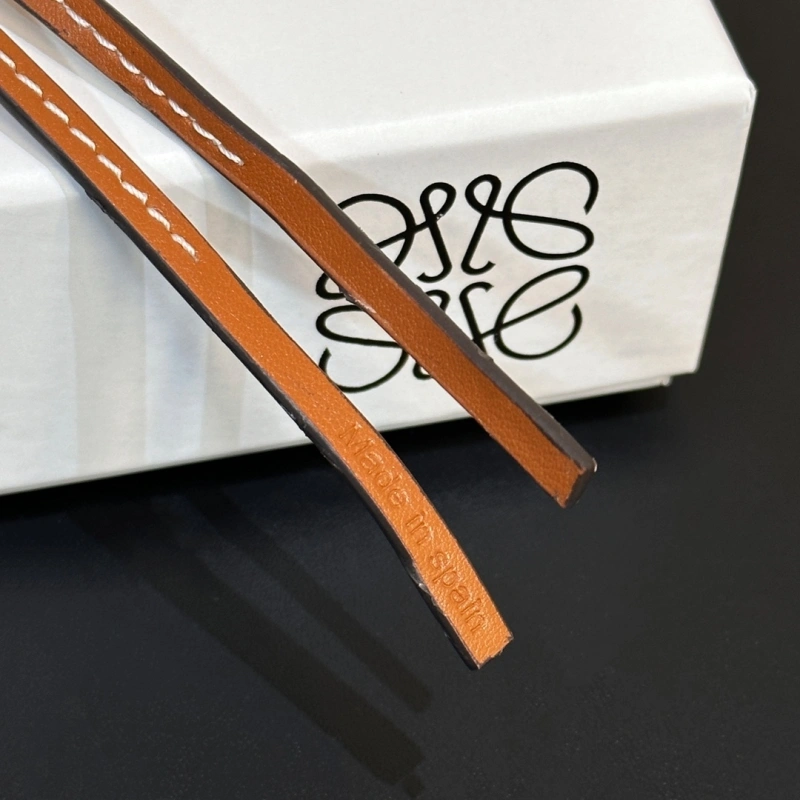 Top match Loewe Ornaments