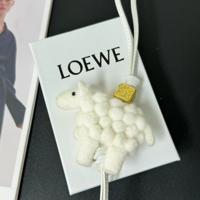 Brand-original Loewe Ornaments