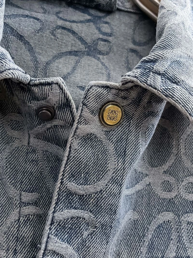 Official Loewe Outwear