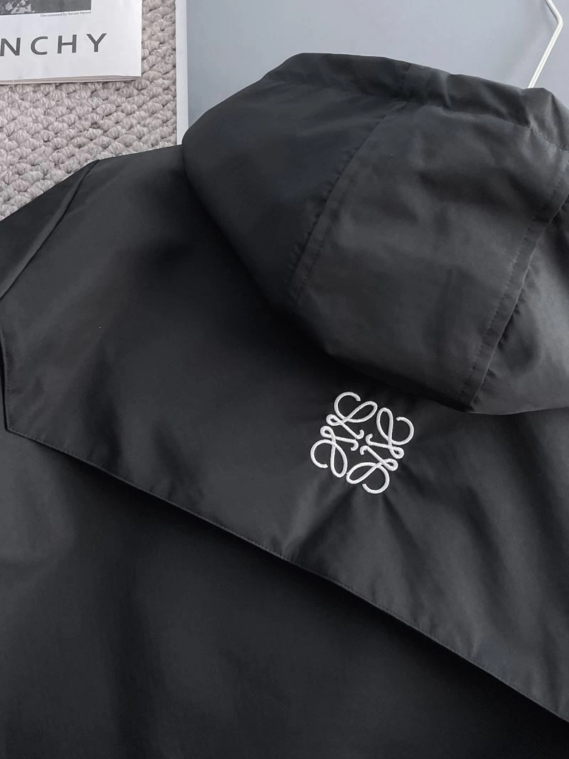 Precise copy Loewe Outwear