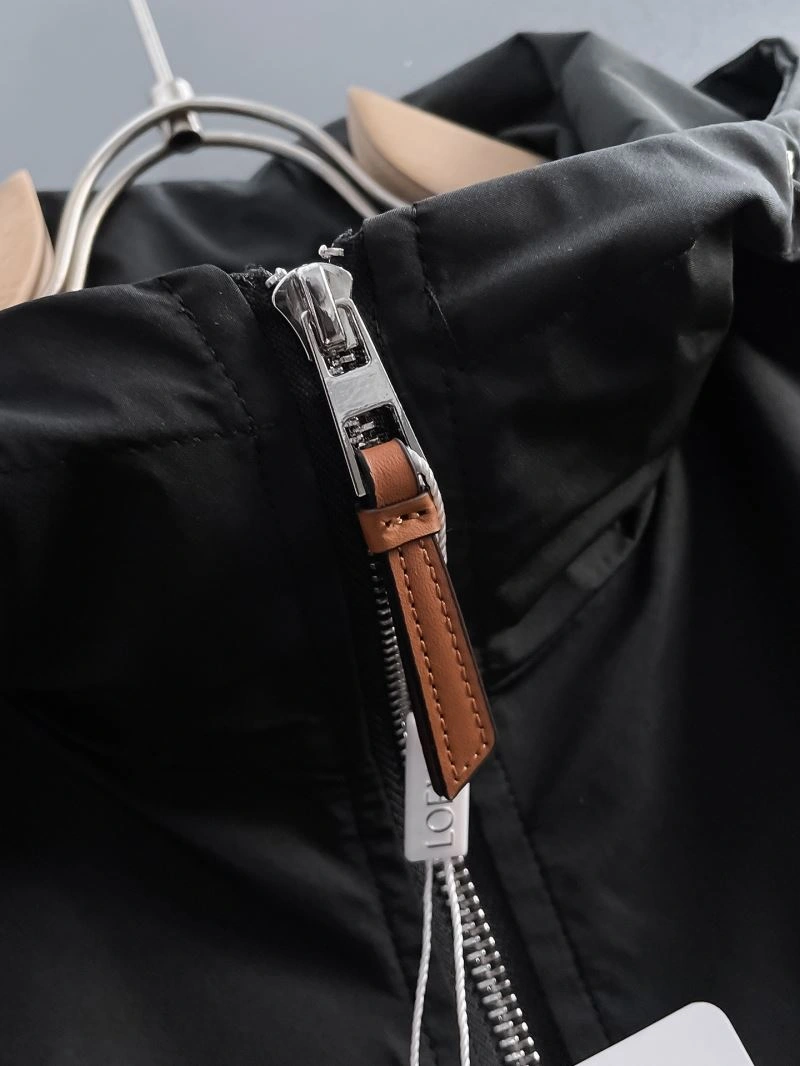 Precise copy Loewe Outwear