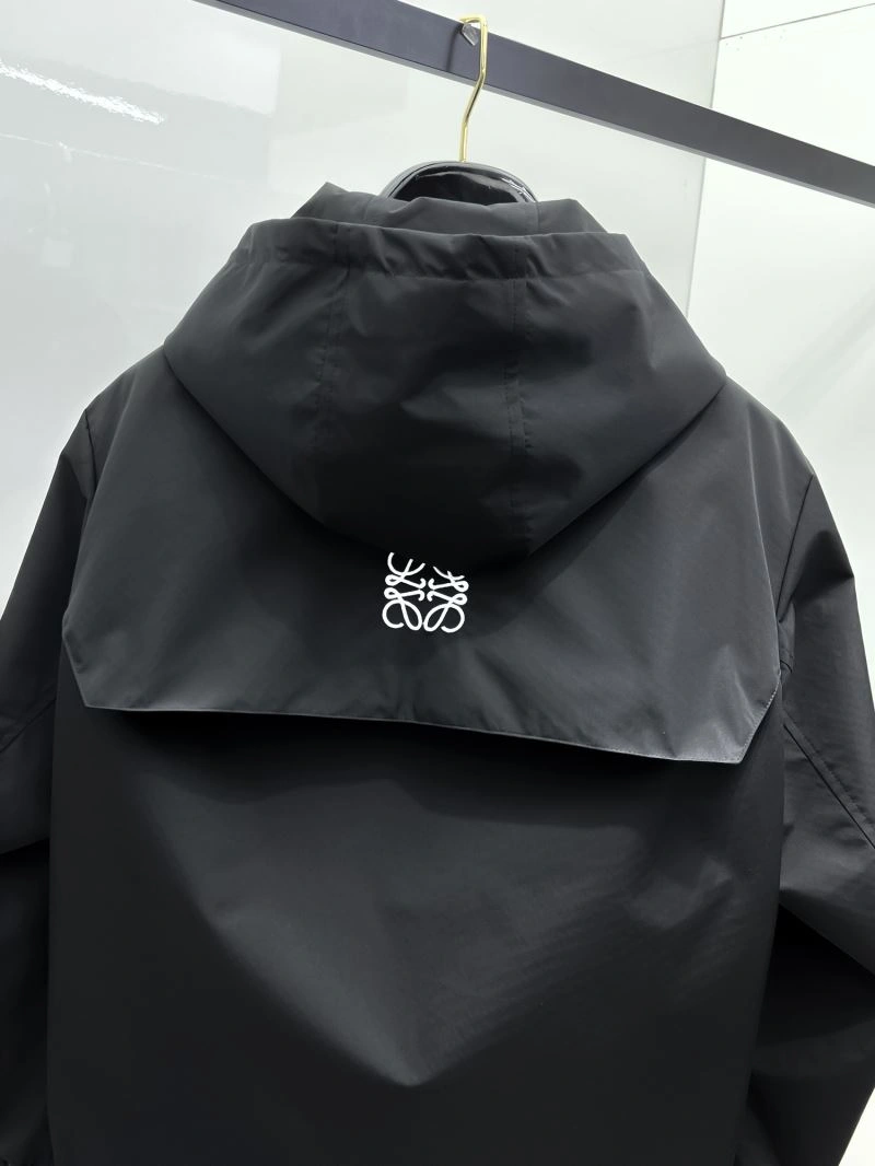 Cut-rate Loewe Outwear