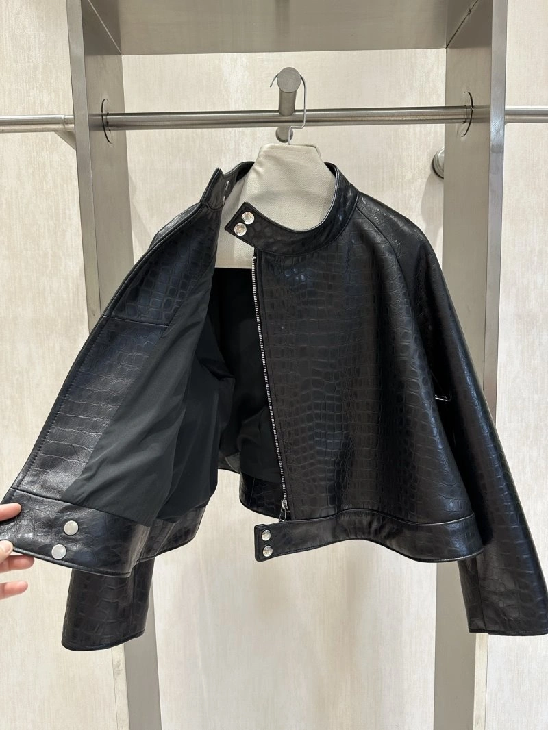Exact replica Loewe Outwear