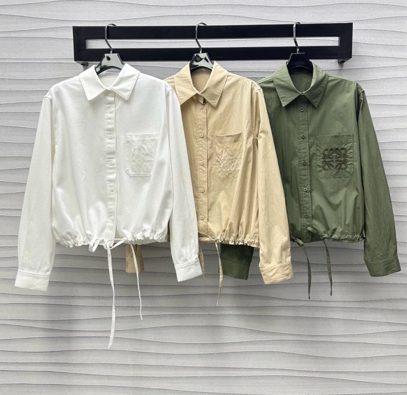 Low-cost Loewe Outwear