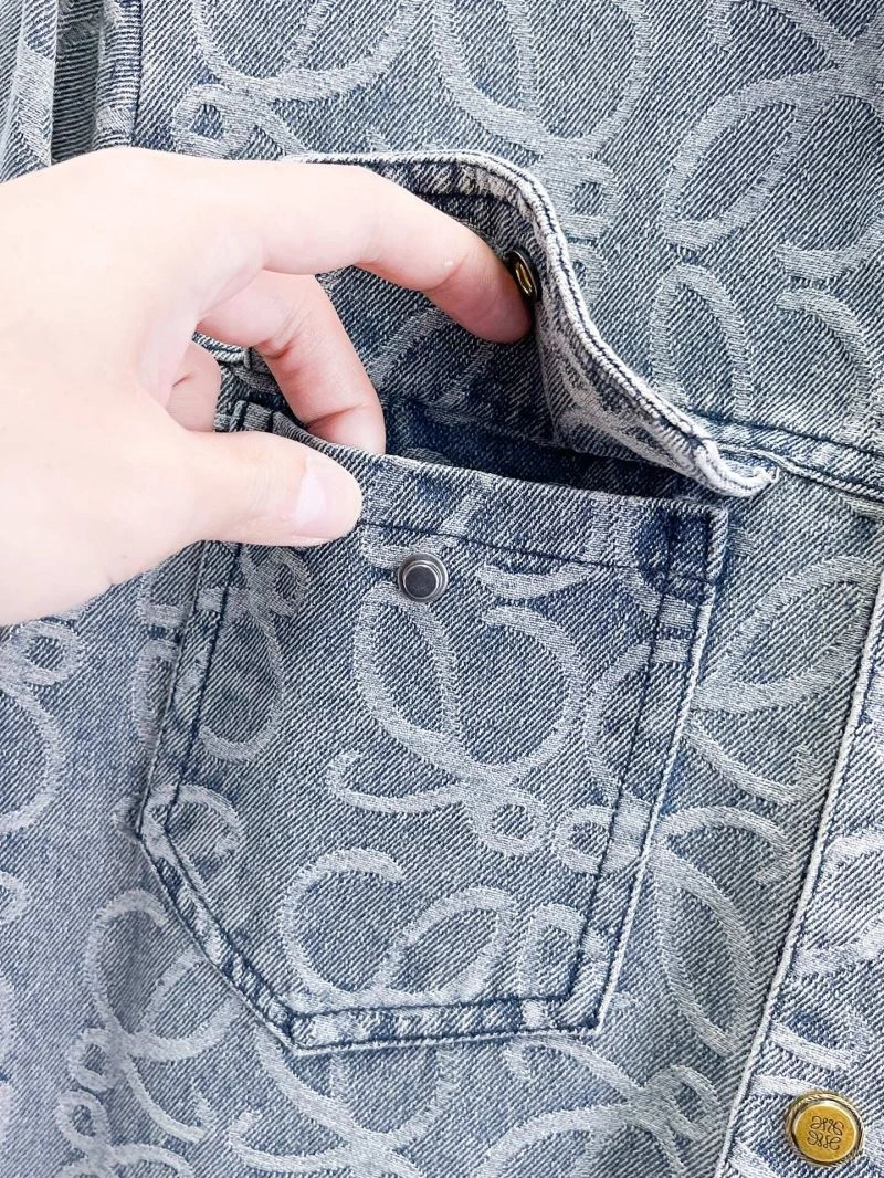 Exact replica Loewe Outwear