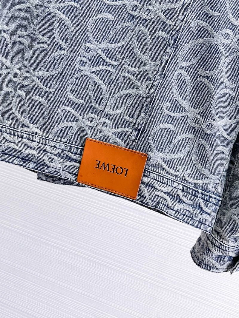 Exact replica Loewe Outwear
