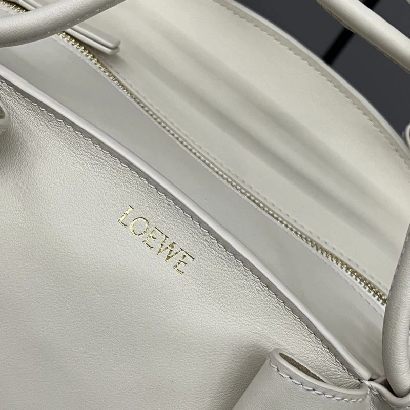 Accurate model Loewe Paseo Bags