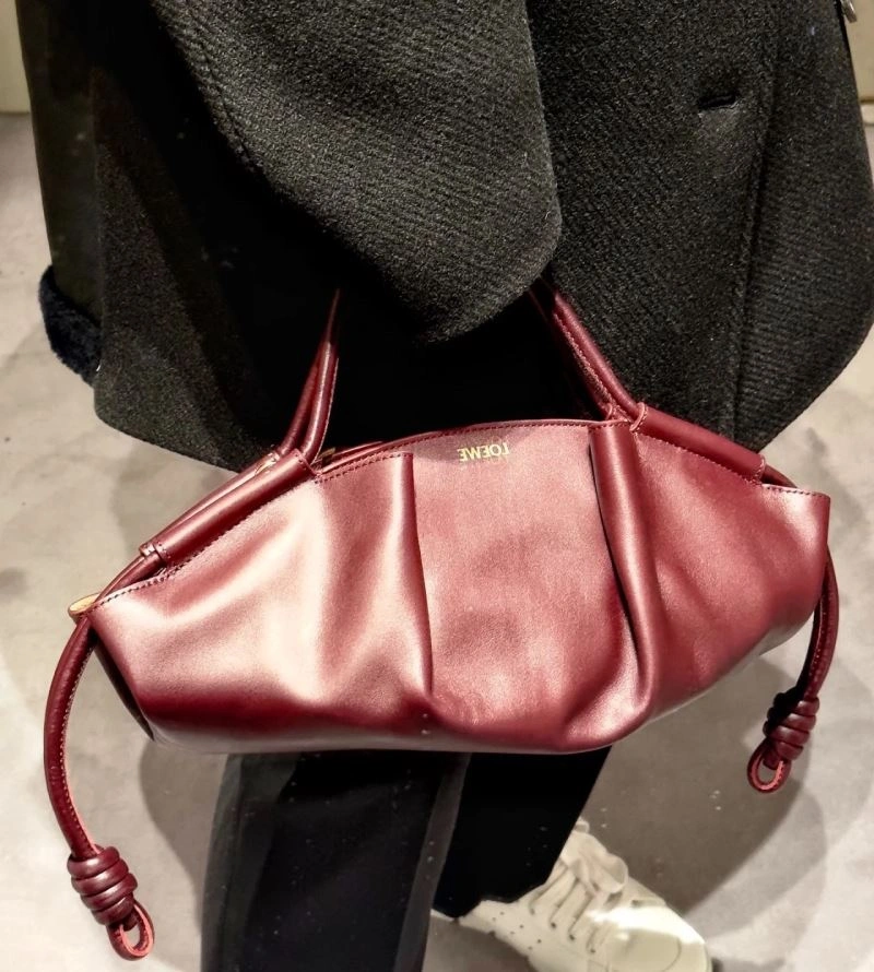 Low-cost Loewe Paseo Bags