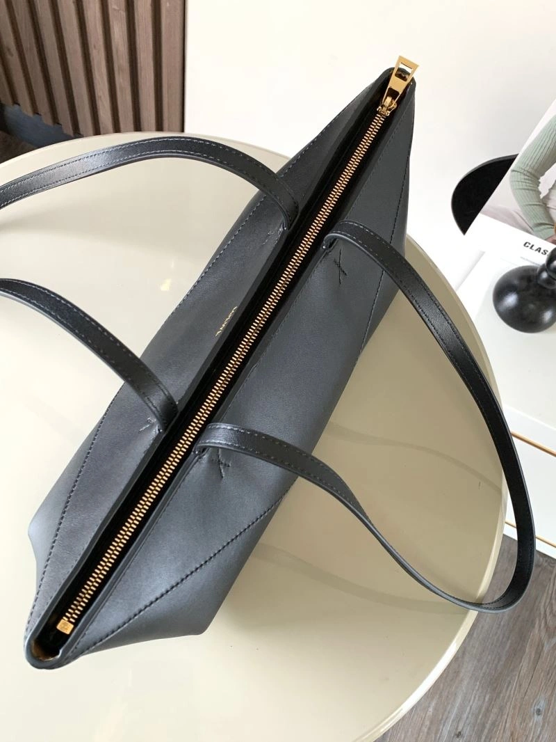 High fidelity Loewe Paseo Bags