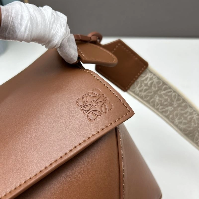 Cut-rate Loewe Puzzle Bags