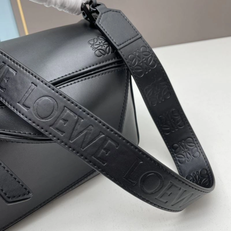 Accurate model Loewe Puzzle Bags