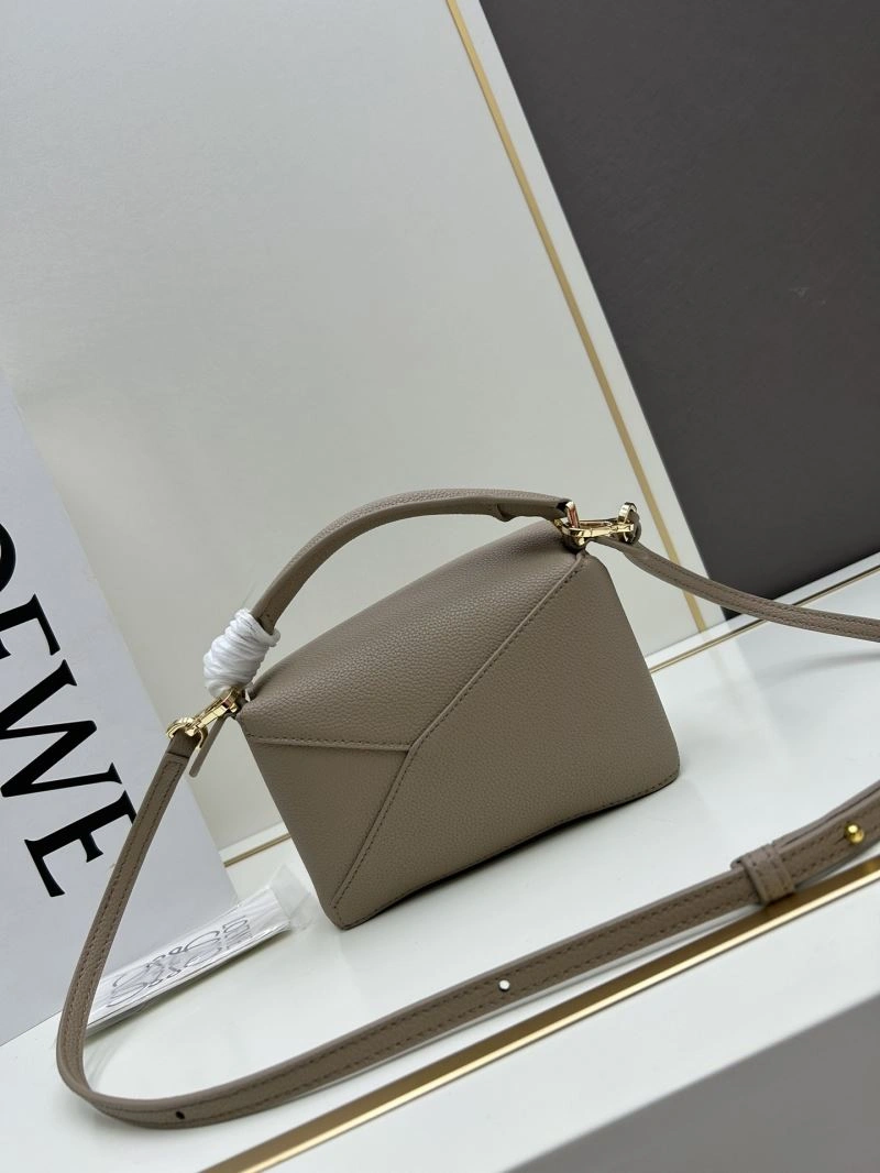 High fidelity Loewe Puzzle Bags