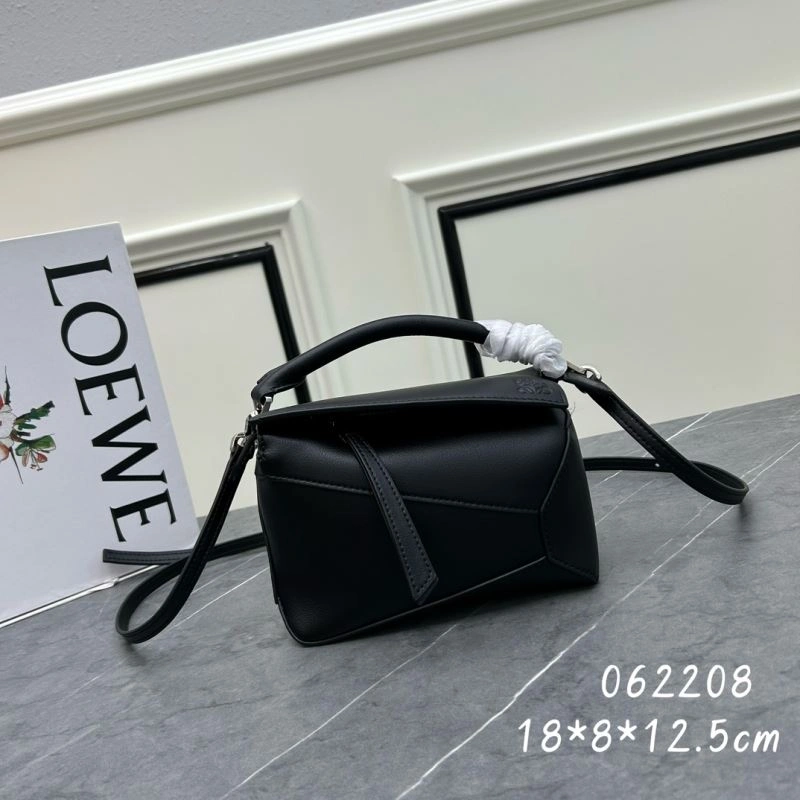 Loewe Puzzle Bags