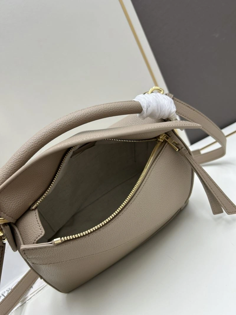 Inexpensive Loewe Puzzle Bags
