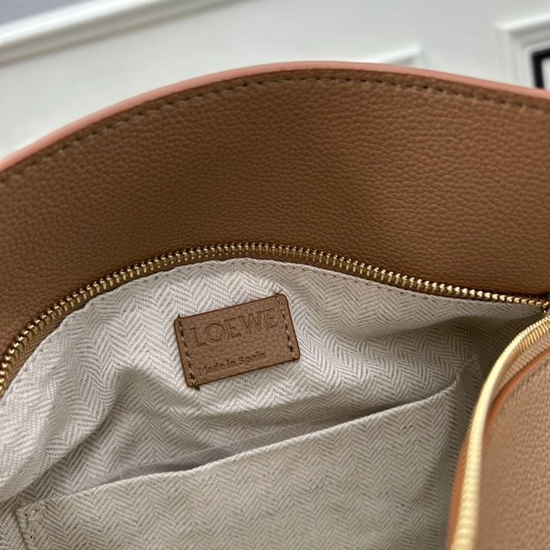 Low-cost Loewe Puzzle Bags