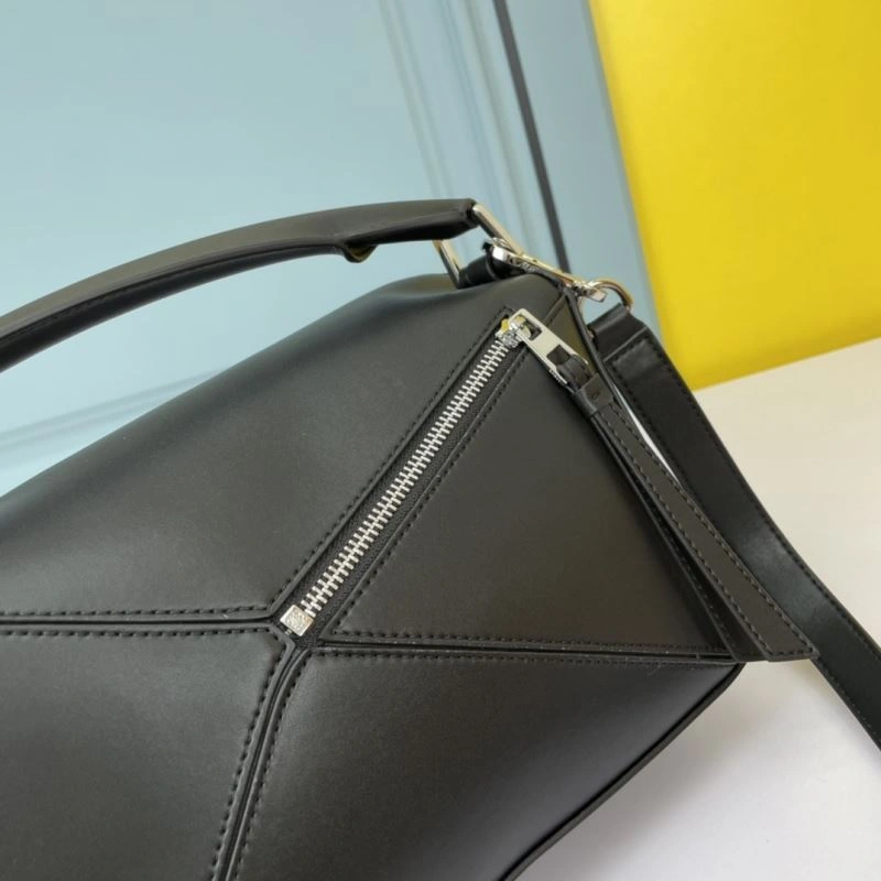 Cut-rate Loewe Puzzle Bags