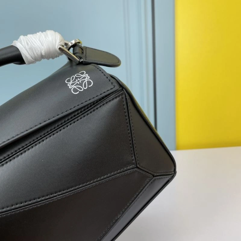 Cut-rate Loewe Puzzle Bags