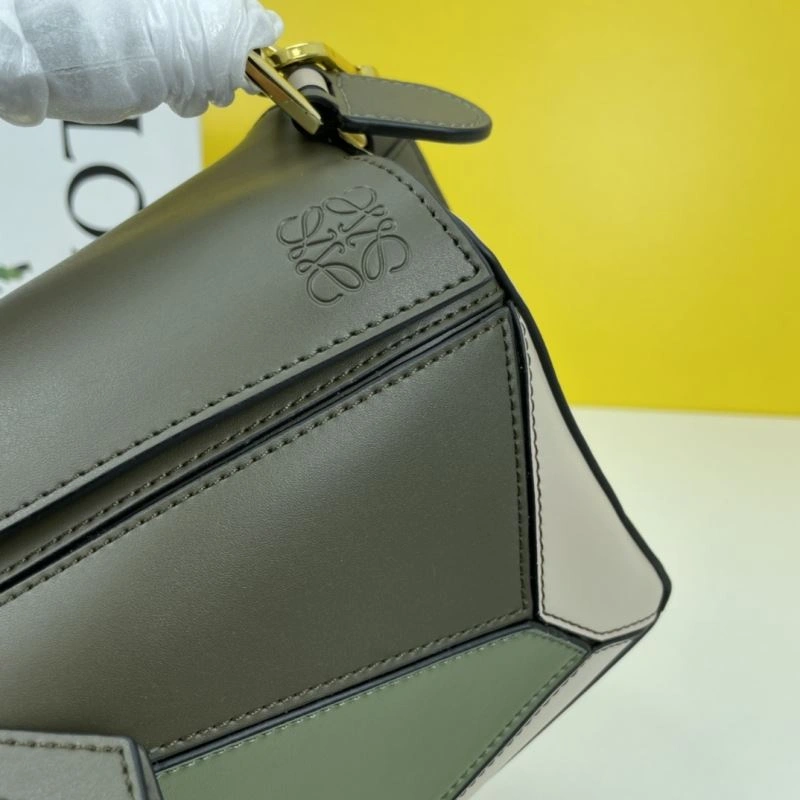 High fidelity Loewe Puzzle Bags