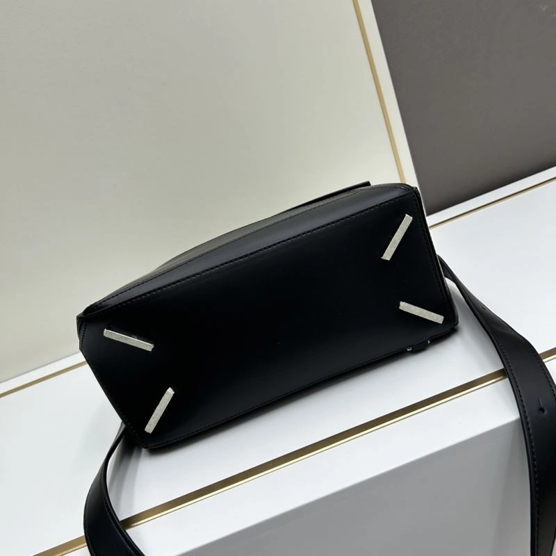 Affordable Loewe Puzzle Bags